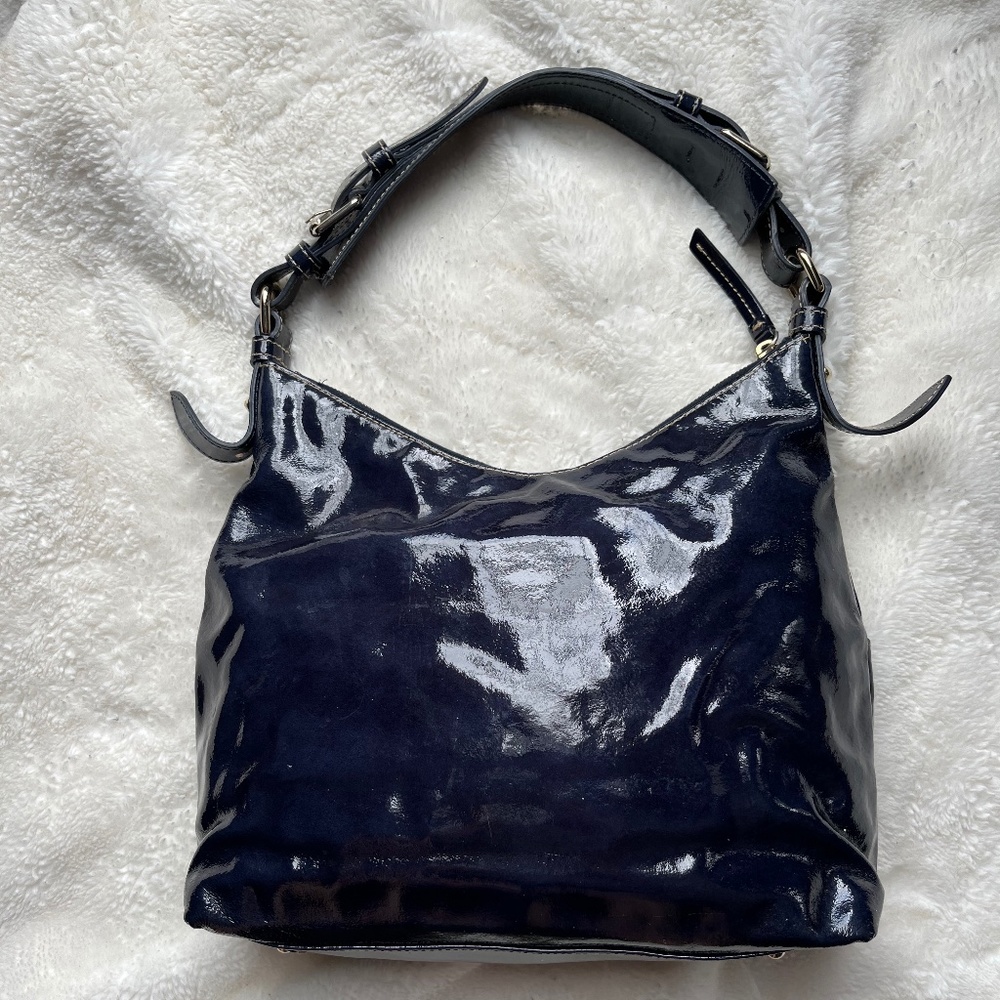 Dooney And Bourke Patent Leather Hobo Bag - Gem